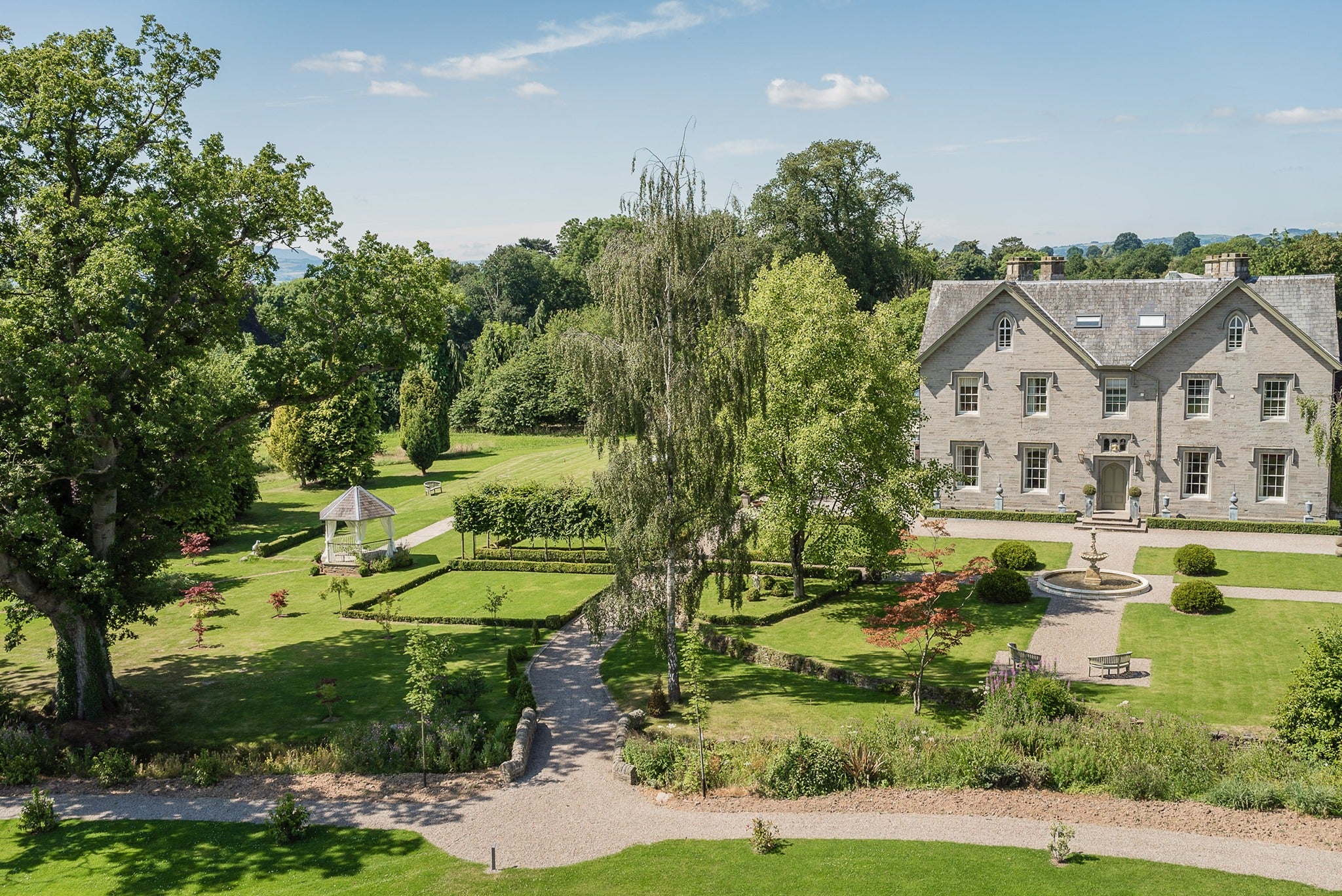 Lemore manor store